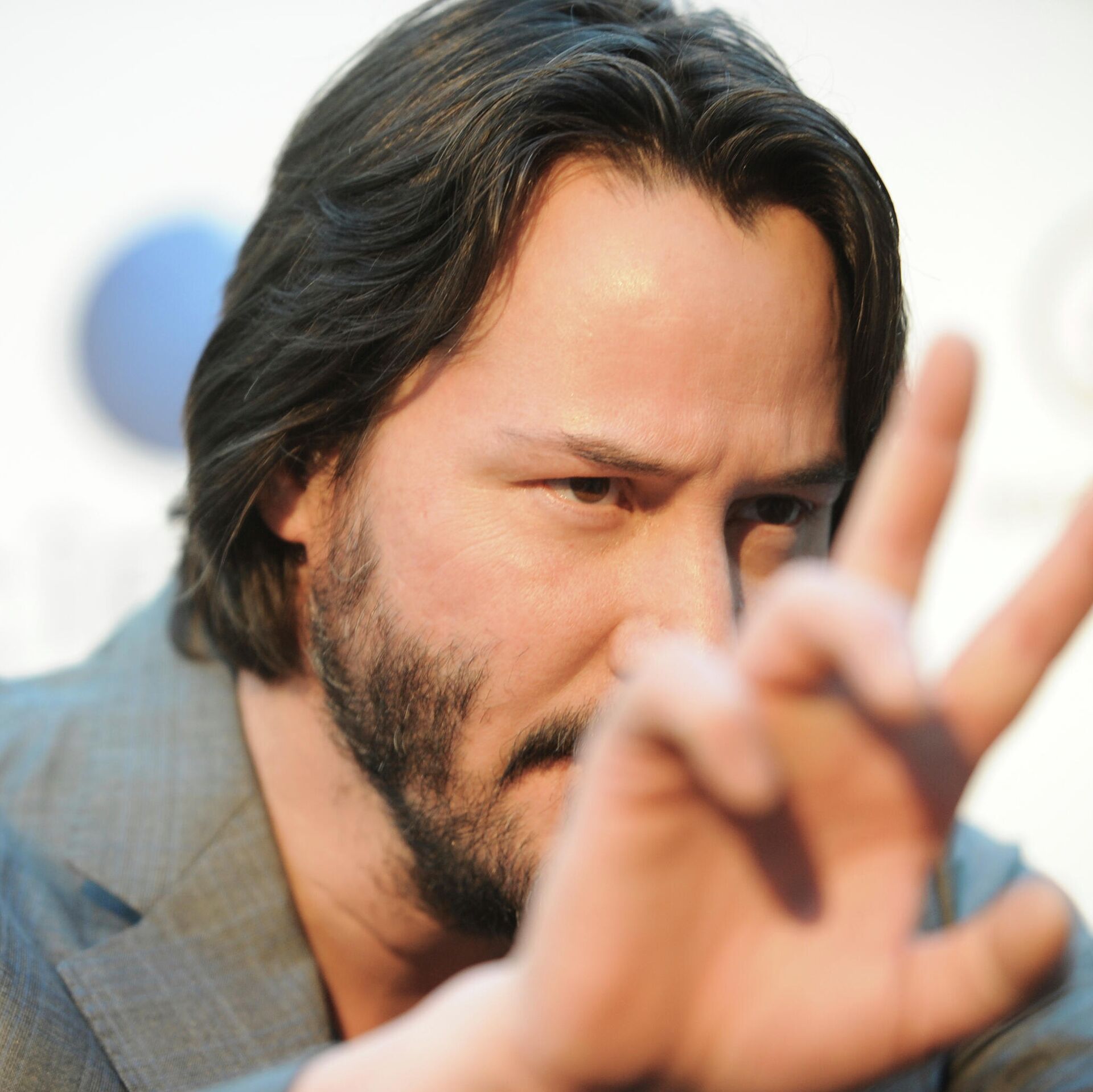 Aktör Keanu Reeves açıkladı: Eski rol arkadaşı Winona Ryder ile ...